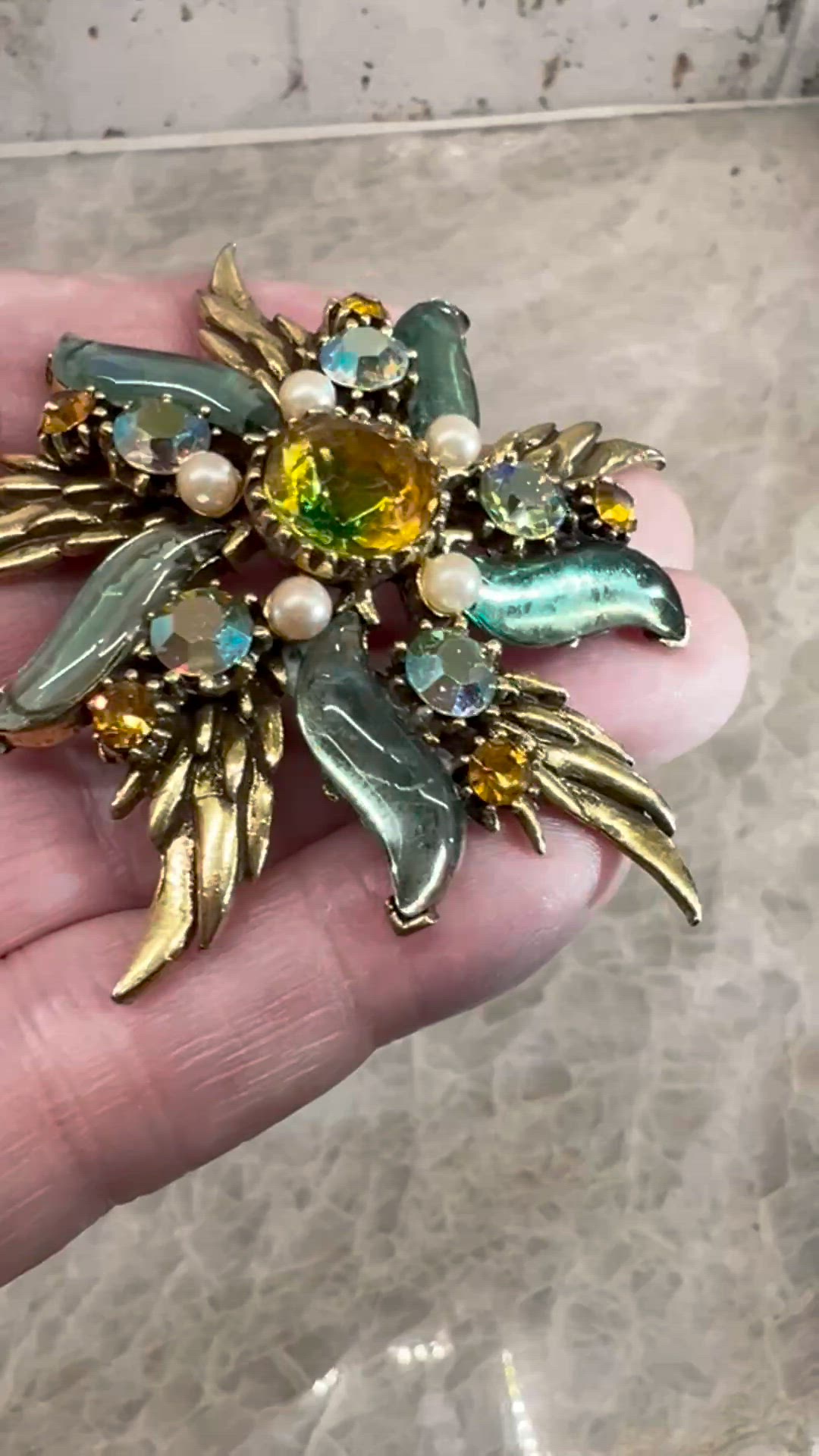 Vintage Florenza Glass AB Rhinestones Faux Pearls Art Glass Starburst #E-1